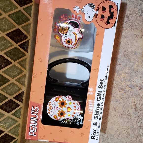 Peanuts | Dining | Snoopy Rise And Shine Gift Set Nwt | Poshmark